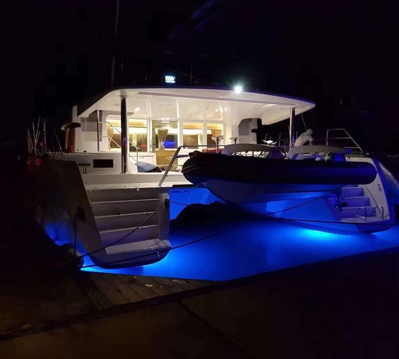 BLUE MOON Yacht Charter Details, Lagoon | CHARTERWORLD Luxury Superyachts